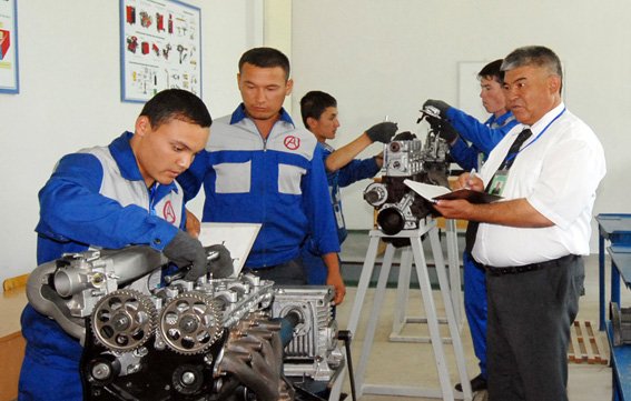 Kasb-hunar ta'limi markazining asosiy vazifalari belgilab berildi