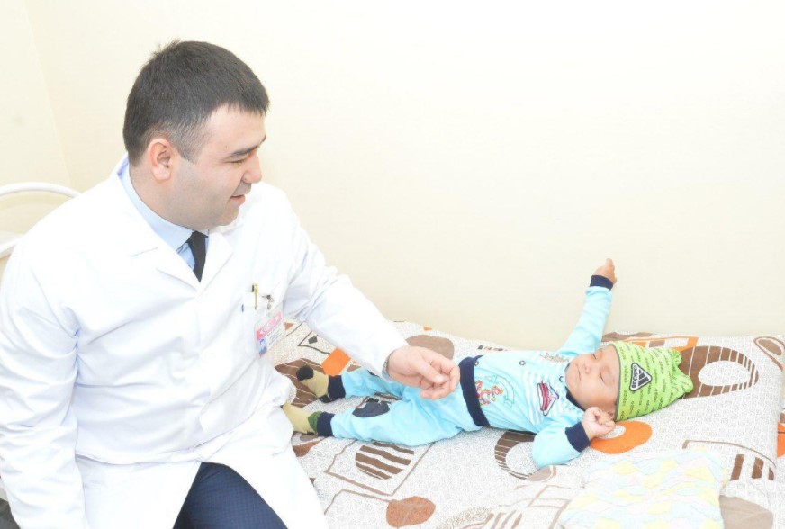 The baby with 16 needles in his body, returned home from hospital