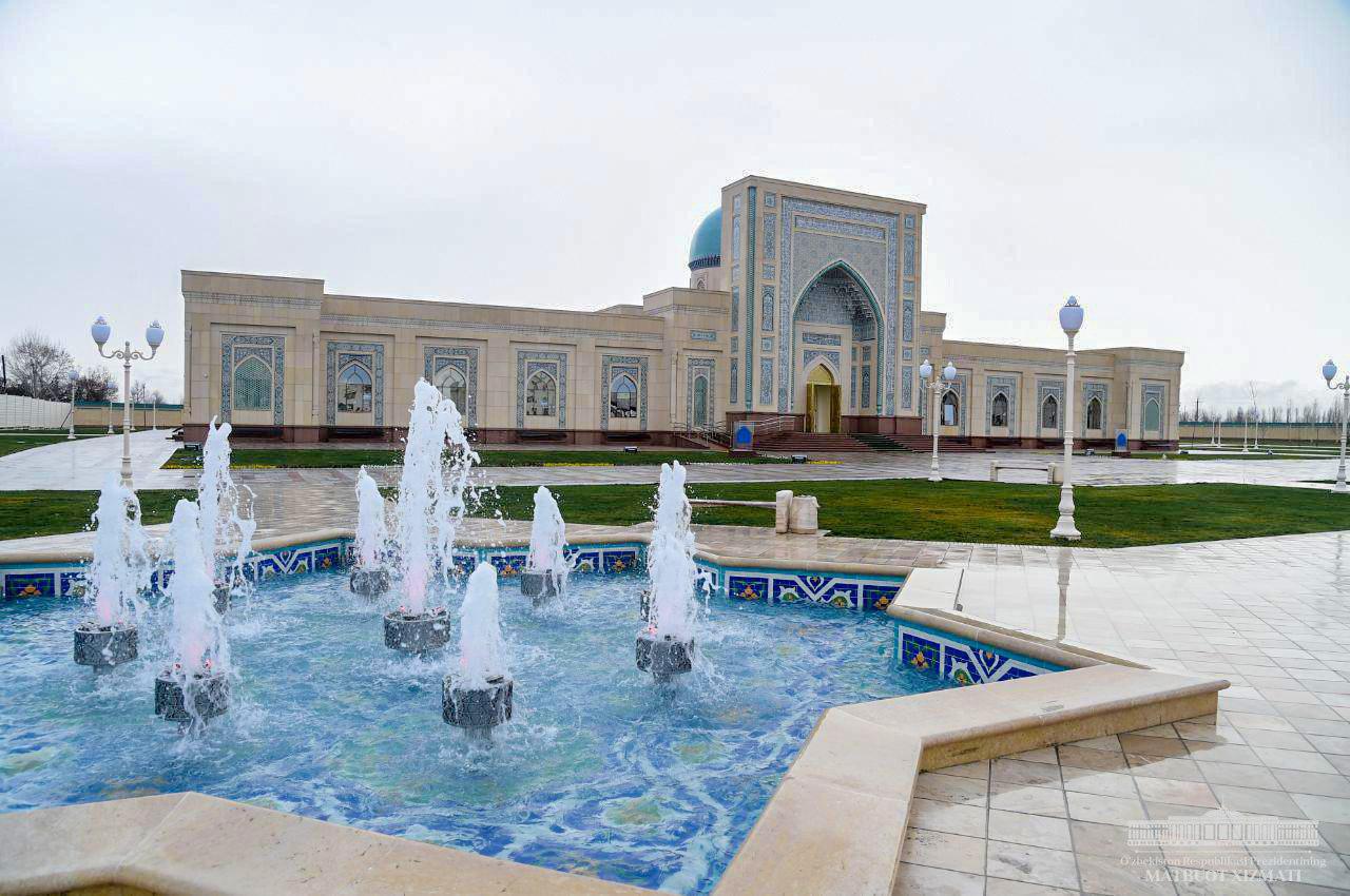 Imom Buxoriy xalqaro ilmiy-tadqiqot markazi kutubxona fondi xorijiy ...