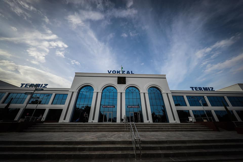 Foto: Termiz aeroporti mehmonlarni kutib olishga tayyor
