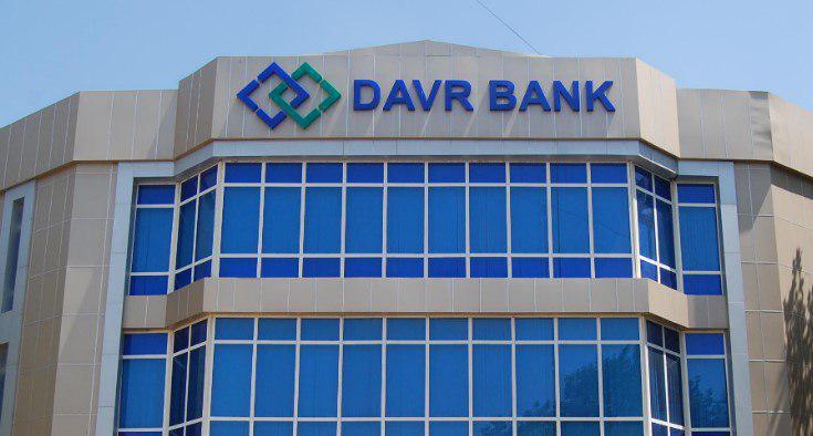 “Davr” bank begins paying money to deceived investors