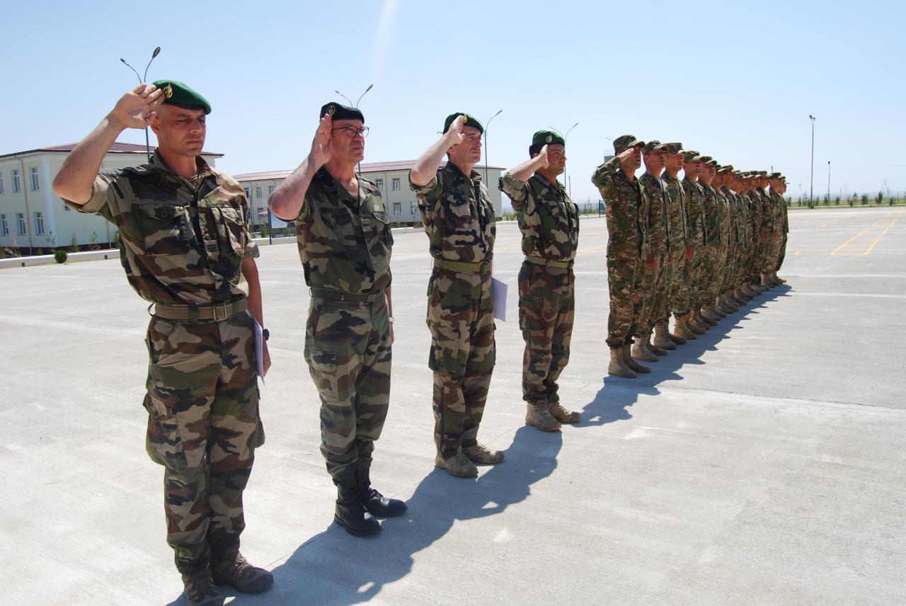 Fransiya harbiy attashesi: yaqin kelajakda snayperlar sohasida O ...