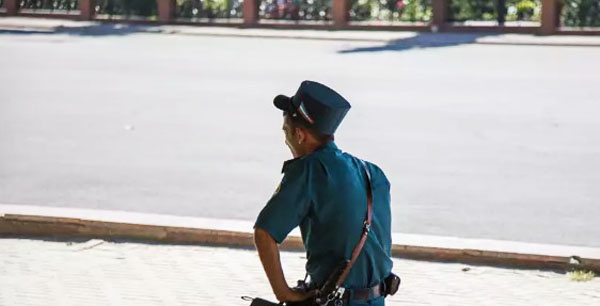 Foto: Toshkentda «soxta militsiya» ushlandi